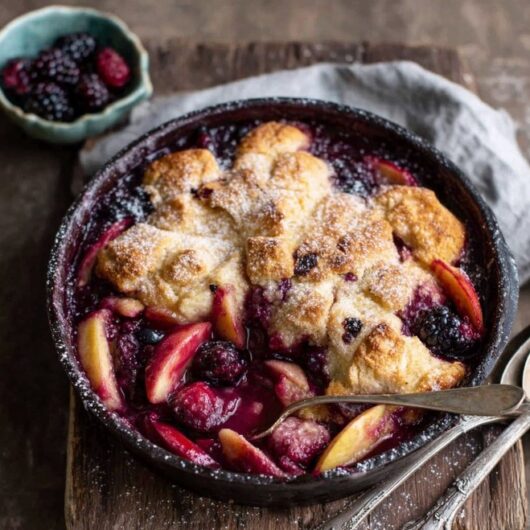 Apple Berry Cobbler Recipe (Perfect for Summer & Fall!) - Food Tracker Girl